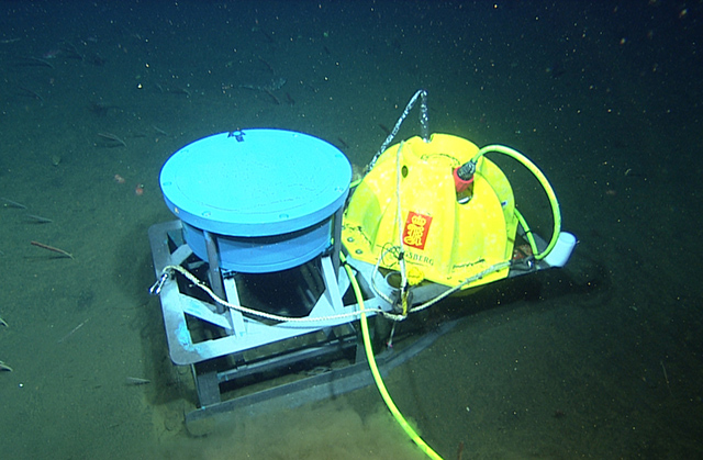 Spring 2019 CANON experiment explores Earth’s largest migration • MBARI