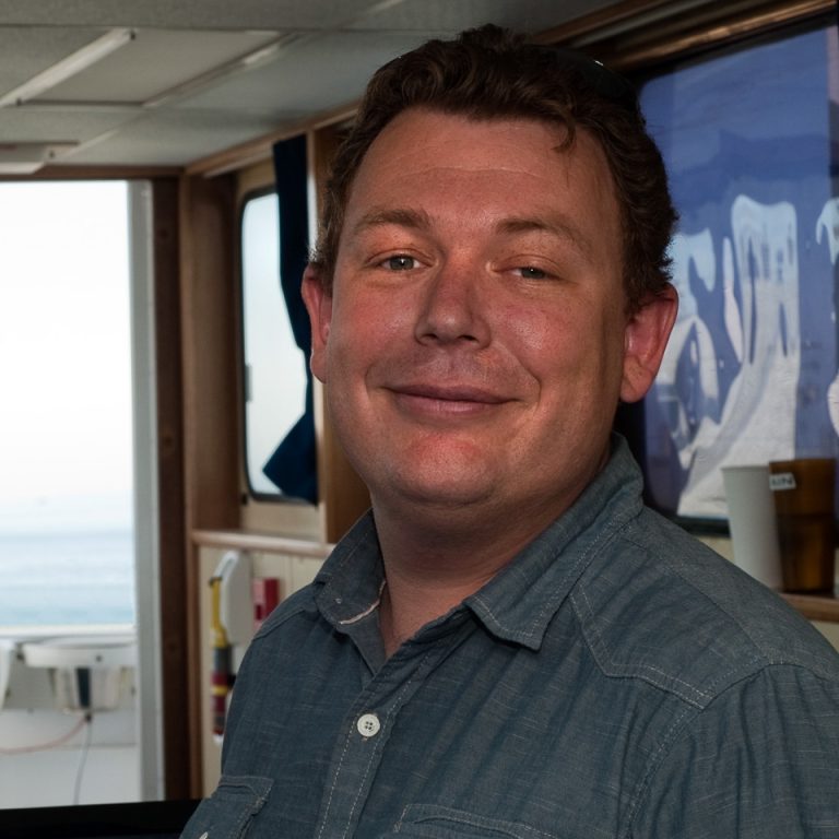 Construction of MBARI’s new flagship research vessel reaches major ...